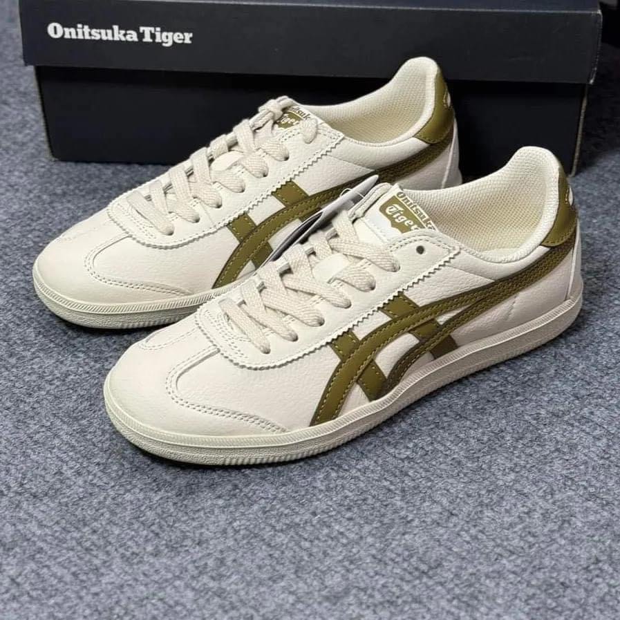 Onitsuka Tiger Tokuten White Moss Green, Men's Fashion, Footwear ...