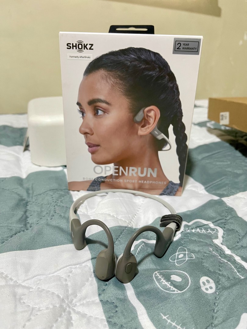 Original Shokz OpenRun Wireless Bone Conduction Headphones Grey, Audio ...