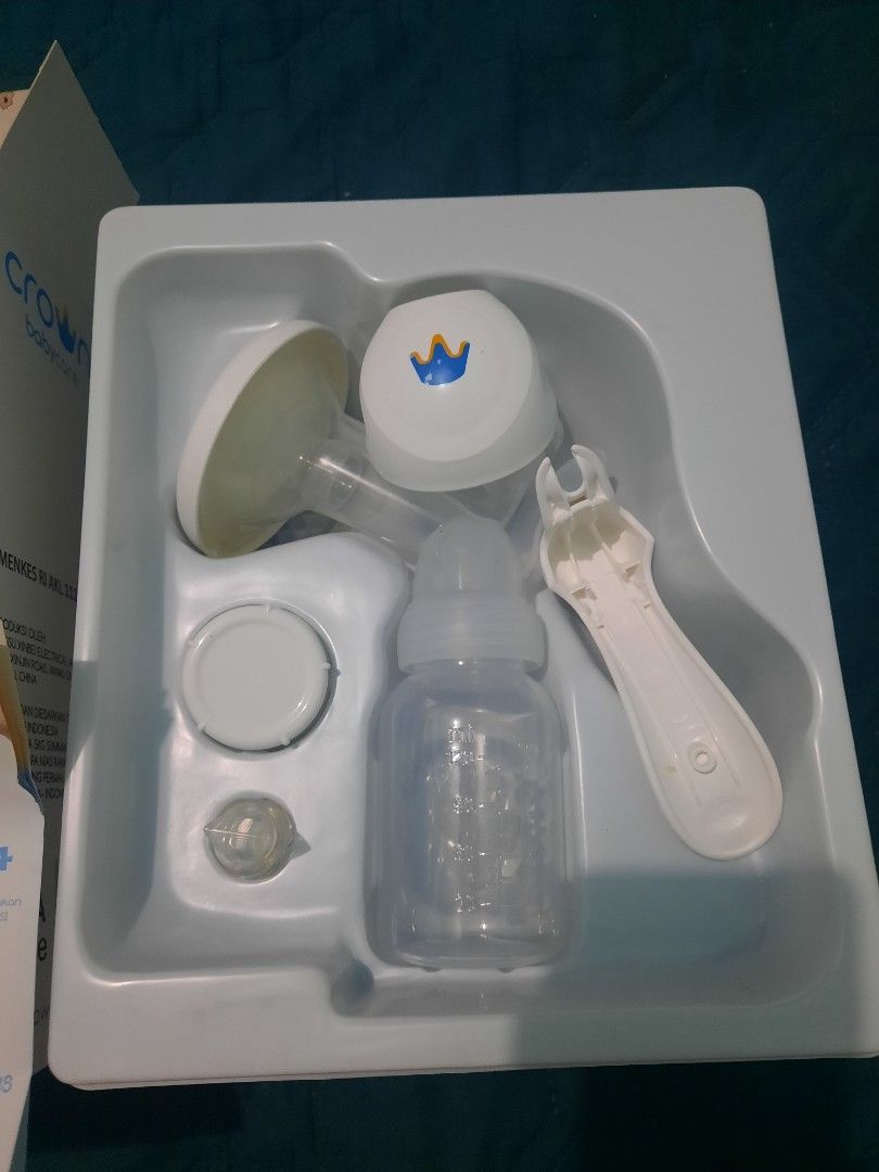 Pompa Asi Manual Crown, Bayi & Anak, Perawatan & Makanan Anak di Carousell