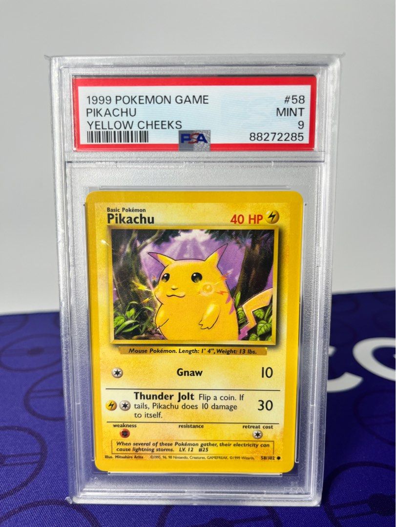 PSA9 ptcg 1999 yellow pikachu, 興趣及遊戲, 玩具 & 遊戲類 - Carousell