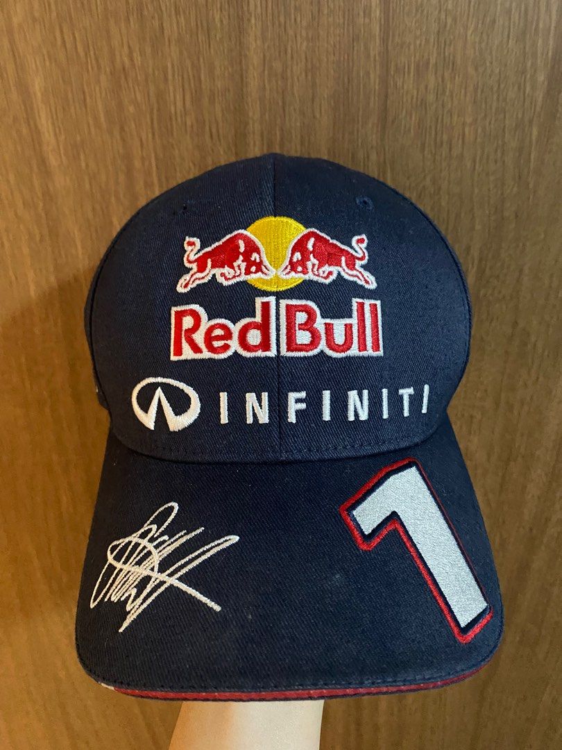 Redbull Racing F1 cap, Men's Fashion, Watches & Accessories, Caps & Hats on Carousell