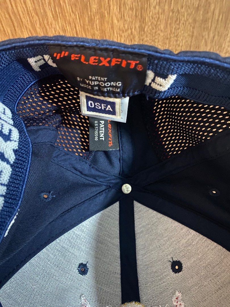 Redbull Racing F1 cap, Men's Fashion, Watches & Accessories, Caps & Hats on Carousell