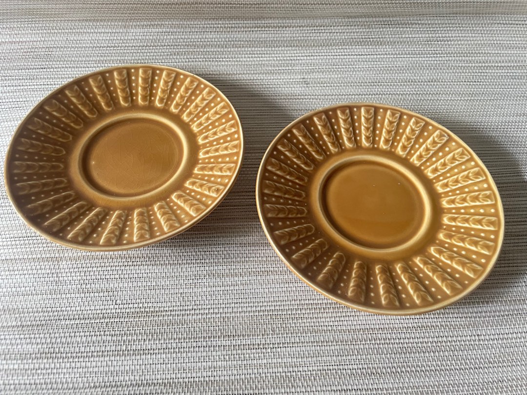 Tams Pottery England 2sets Saucer Plates, Furniture & Home Living ...