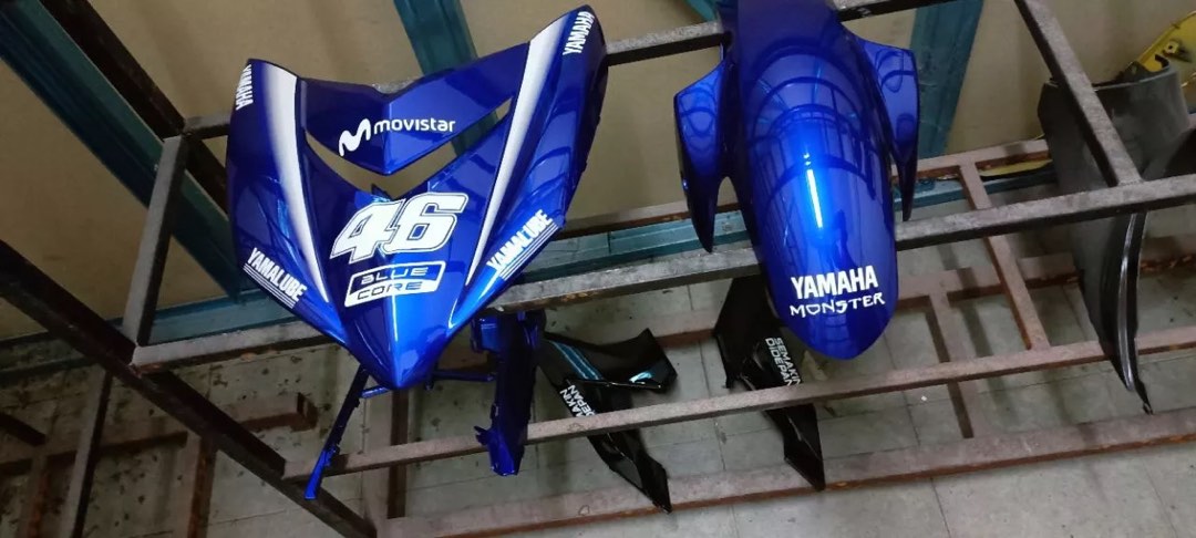 Y15 CUSTOM SET V2, Motorbikes on Carousell