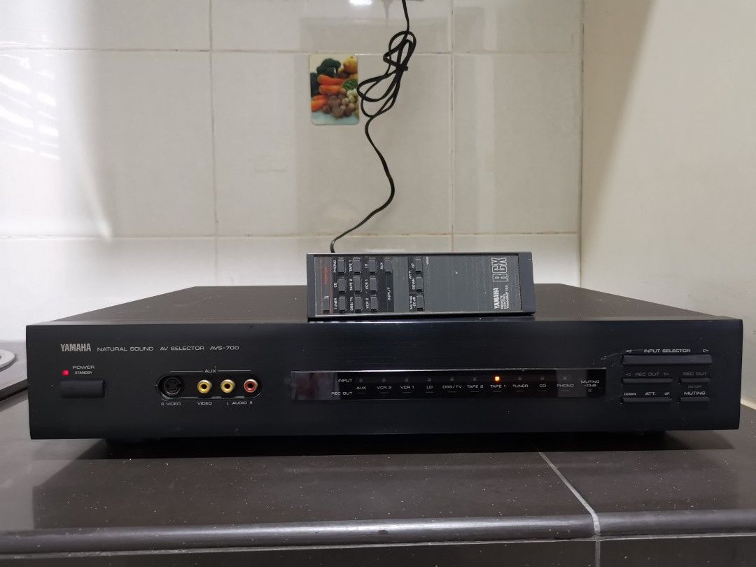 Yamaha AVS-700 Natural Sound Multi Analog input Station Remote control pre amplifier with Phono ...