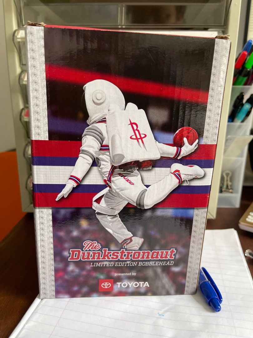侯斯頓火箭紀念手辦 Houston Rockets Dunkstronaut Bobblehead, 興趣及遊戲, 玩具 & 遊戲類 ...