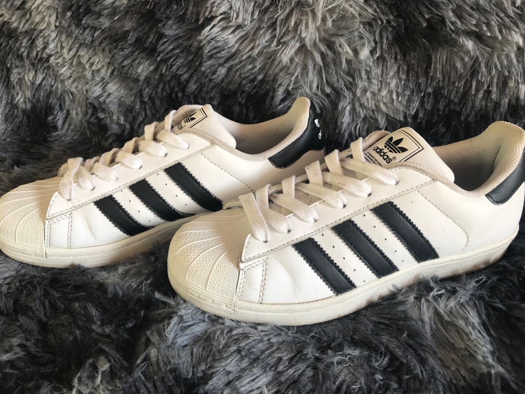 Adidas SP Sneakers Shoes, Men's Fashion, Footwear, Sneakers on Carousell