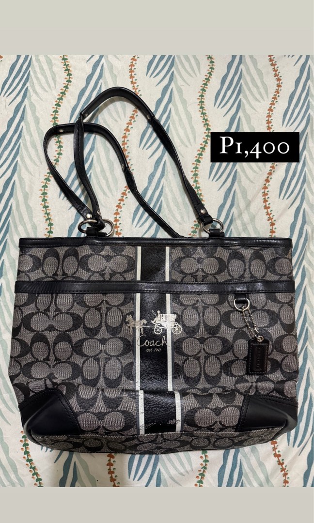 Authentic Coach Signature Canvass Handbag, Luxury, Bags & Wallets on ...