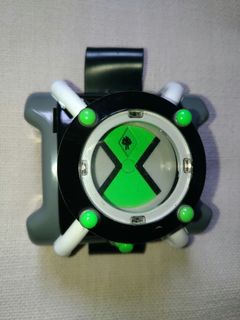 Cartoon Network Ben 10 Ultimare Alien Omnitrix Collectible Toy ...