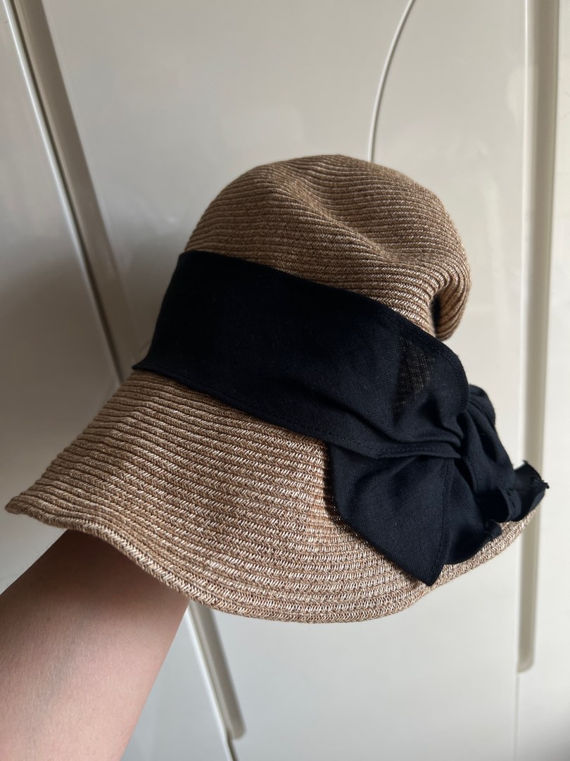 全新Ca4la Hat, 其他, 其他 - Carousell