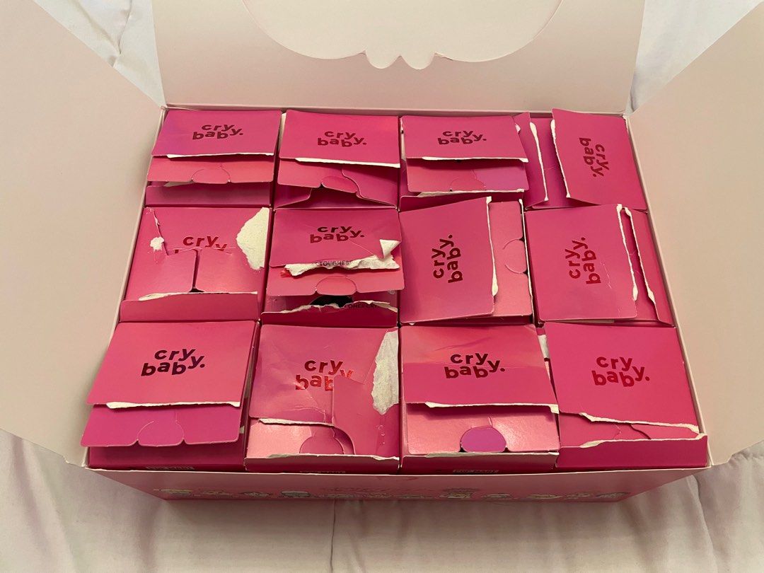 Crybaby power puff girl blind box 1 set, Hobbies & Toys, Toys & Games ...