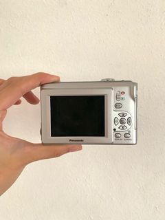 Vintage Digicam - KingCom DS-5060S, Photography, Cameras on Carousell