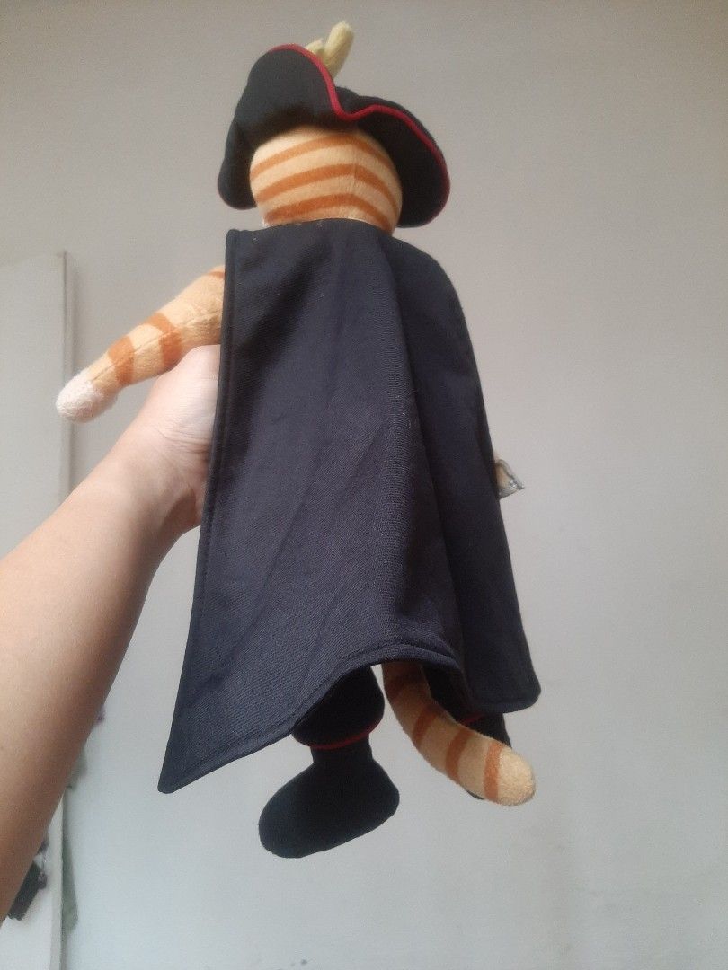 Kucing shrek puss boots ori, Toys & Collectibles, Mainan di Carousell