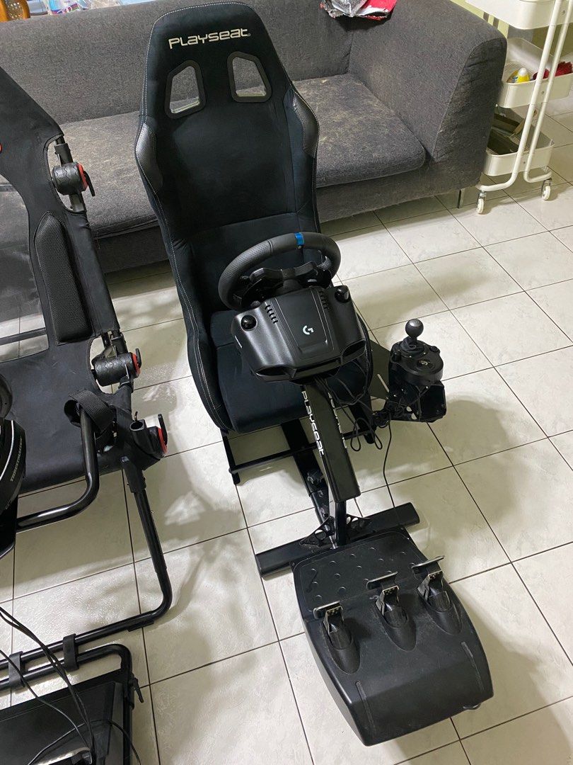 Logitech G923 simulator with shifter and seat, Video Gaming, Gaming ...