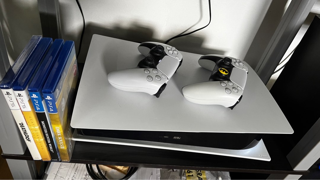 PS5 playstation 5 with 2 dualsense controllers 4 games, Video Gaming ...