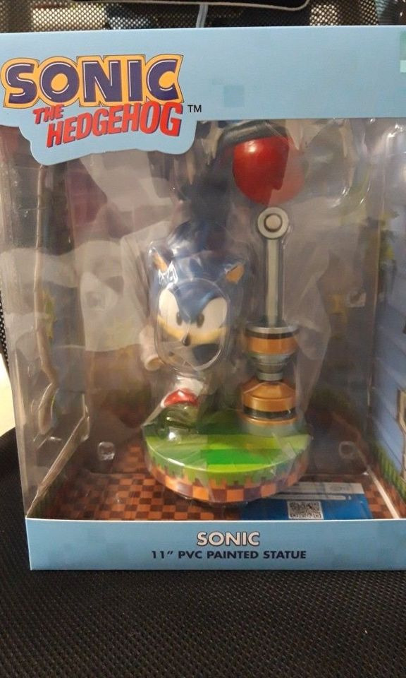 [RUSH] SONIC COLLECTORS EDITION STATUE F4F MINT CONDITION, Hobbies ...