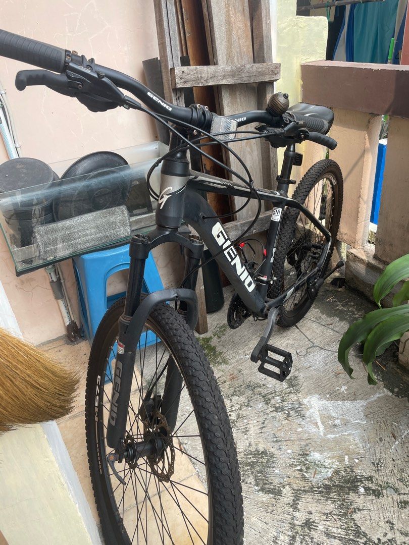 Sepeda gunung MTB genio m 753 , Olah Raga, Sepeda di Carousell