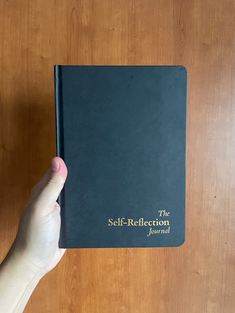 The Self Reflection Journal, Buku & Alat Tulis, Buku di Carousell