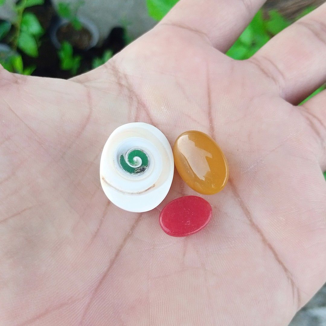 3 Batu Natural Yellow Sunkist, Red Aventurine & Keong Fosfor, Barang ...