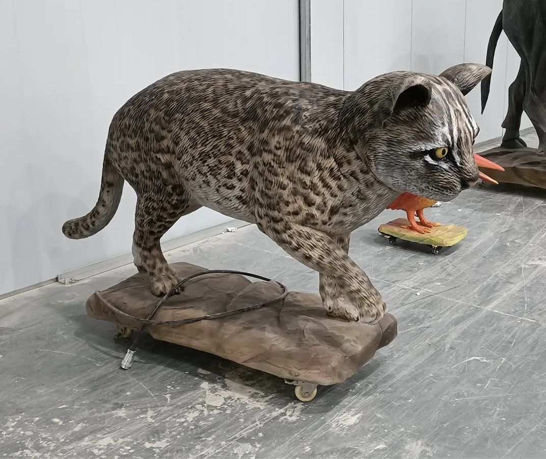 Animatronic 3D Leopard Cat Robots Insects Polar Bear Monkey Lion Boa ...