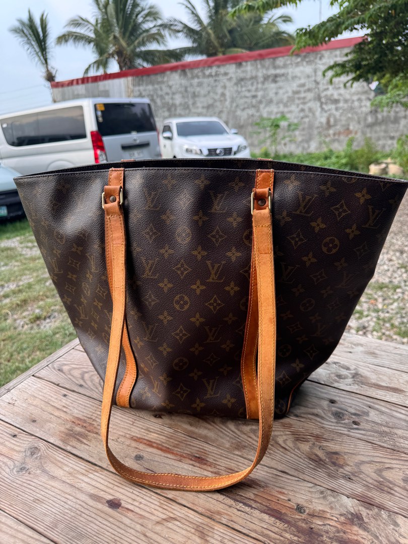 Authentic LV Shopper’s tote bag, Luxury, Bags & Wallets on Carousell