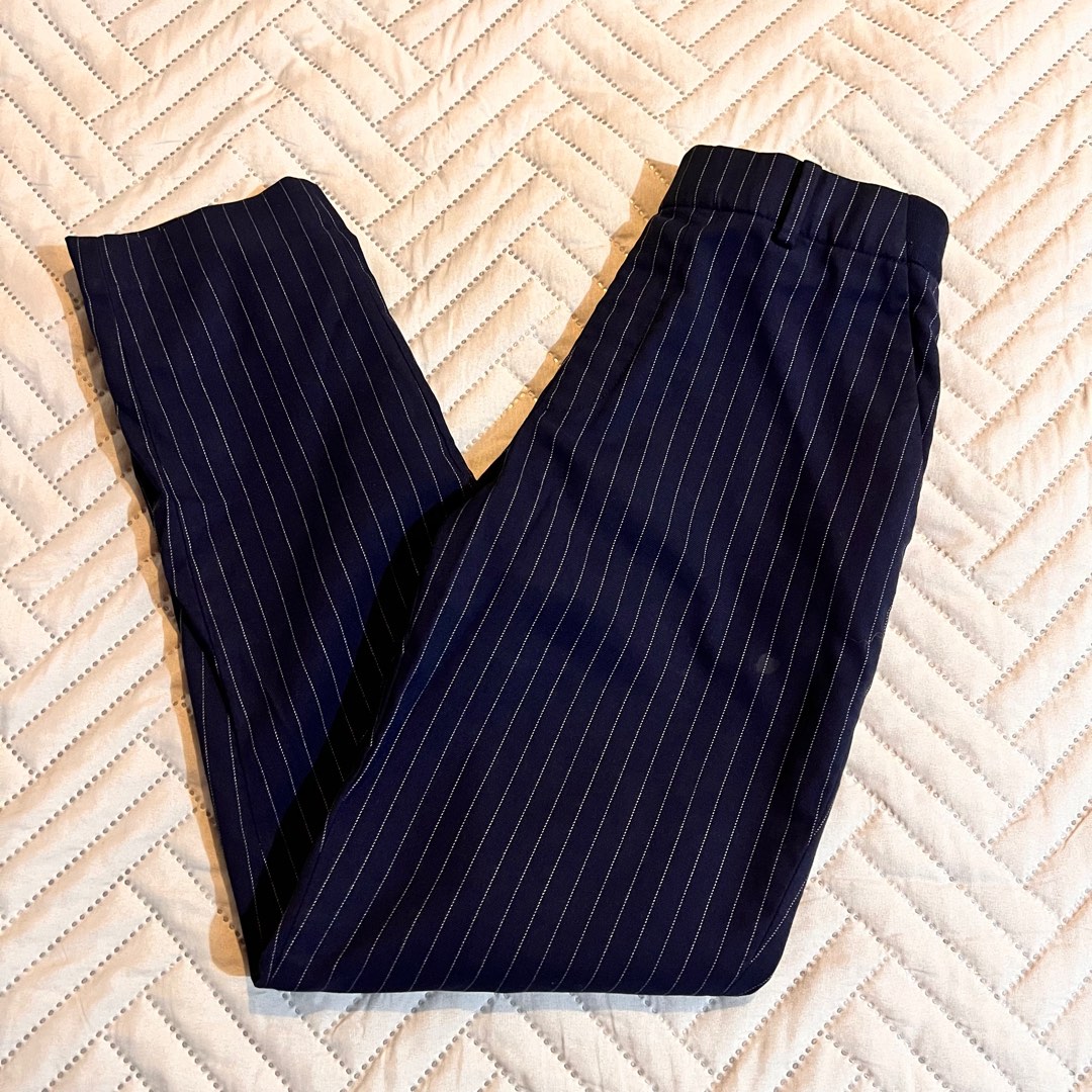 AUTHENTIC UNIQLO Navy Blue Stripped Garterized Trousers, Women's ...
