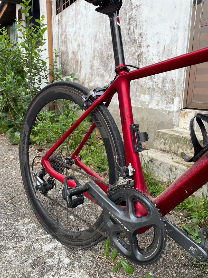 Carbon roadbike polygon helios a8x, Sports Equipment, Bicycles & Parts ...