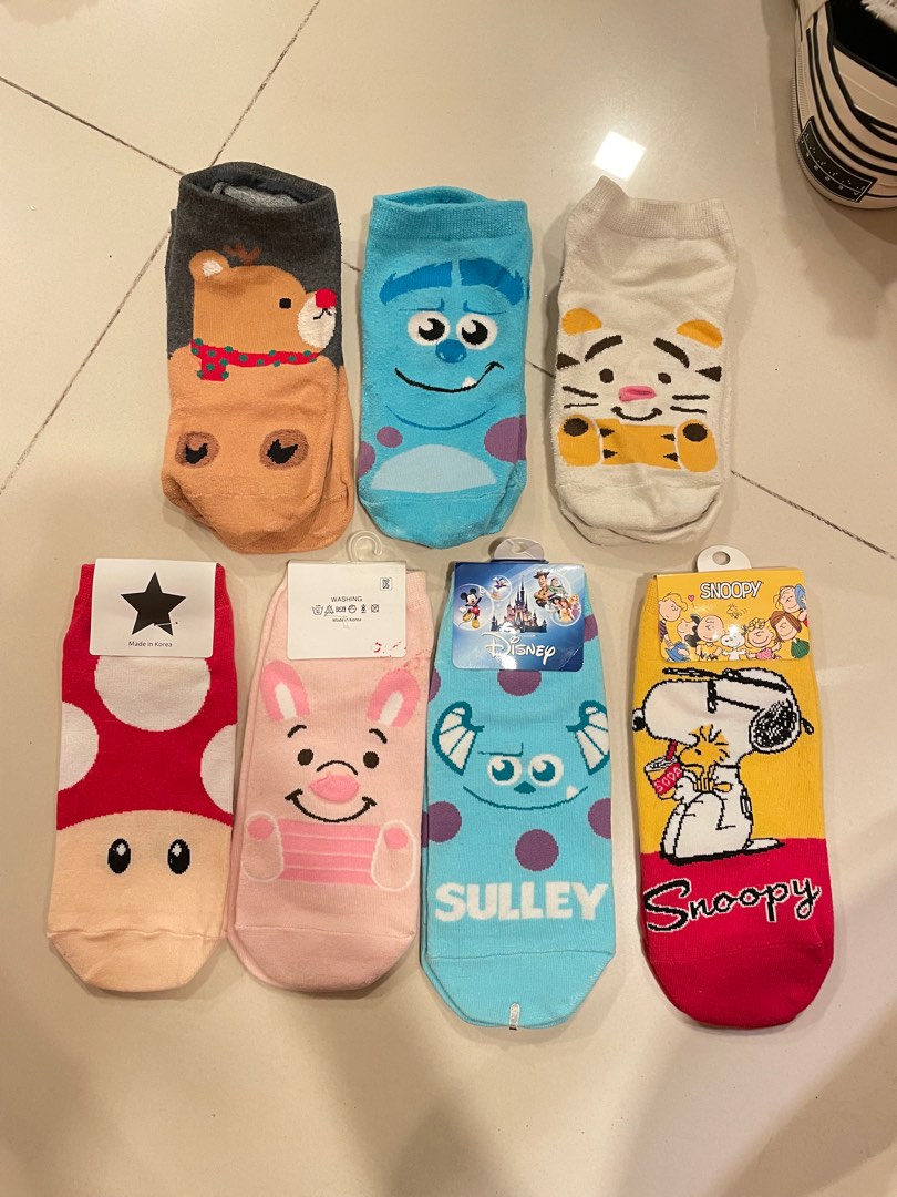 Cartoon character socks - Mario , Sulley , winnie the pooh , piglet ...