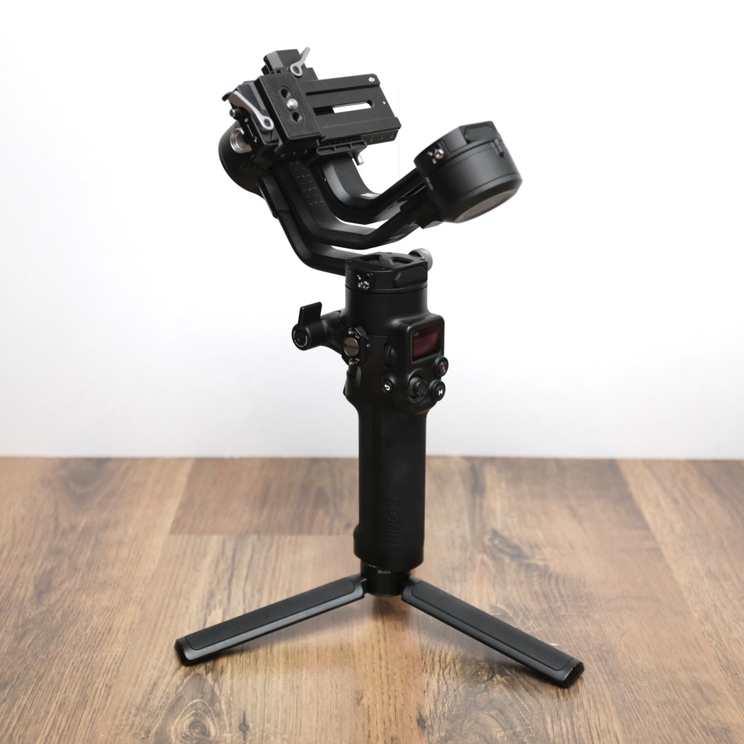 Dji rsc2 pro combo, Photography, Photography Accessories, Gimbals ...