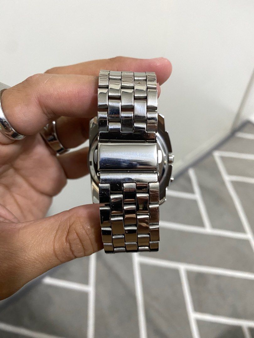 Fossil Bigtic Big Tic CG-2059 World Map Peta Dunia, Fesyen Pria, Jam ...