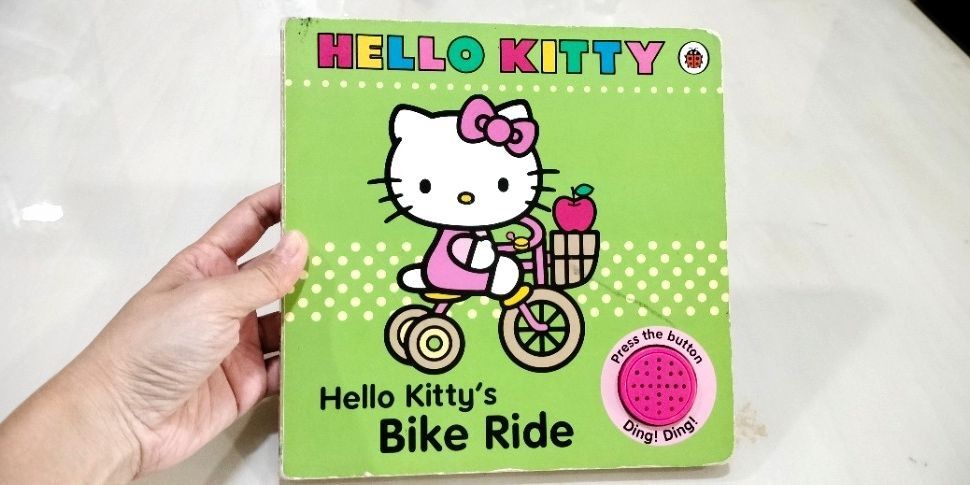 Hello Kitty : Hello Kitty's Bike Ride, Hobbies & Toys, Books ...