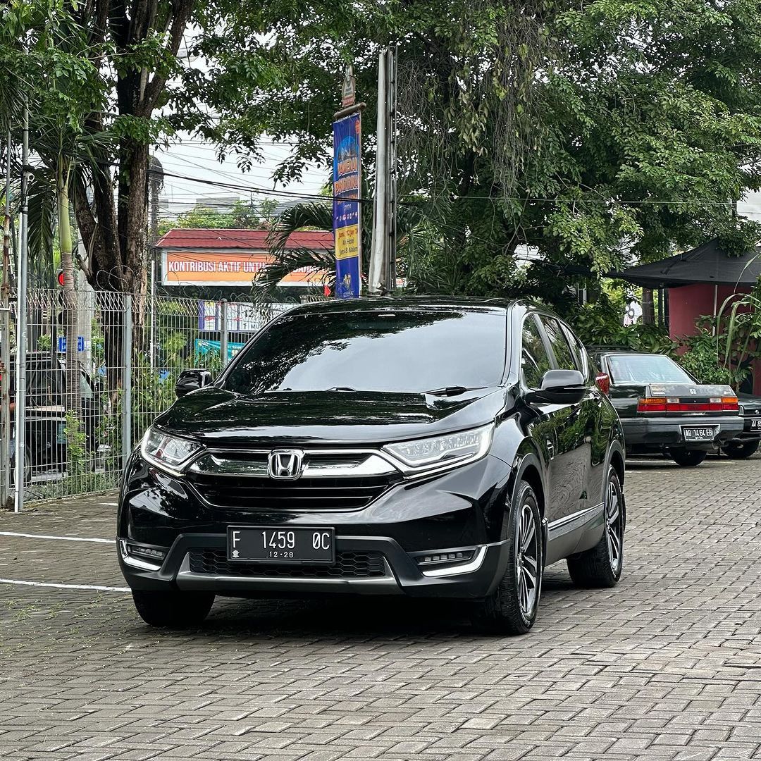 Honda crv turbo PRESTIGE 2017, Mobil & Motor, Mobil untuk Dijual di ...
