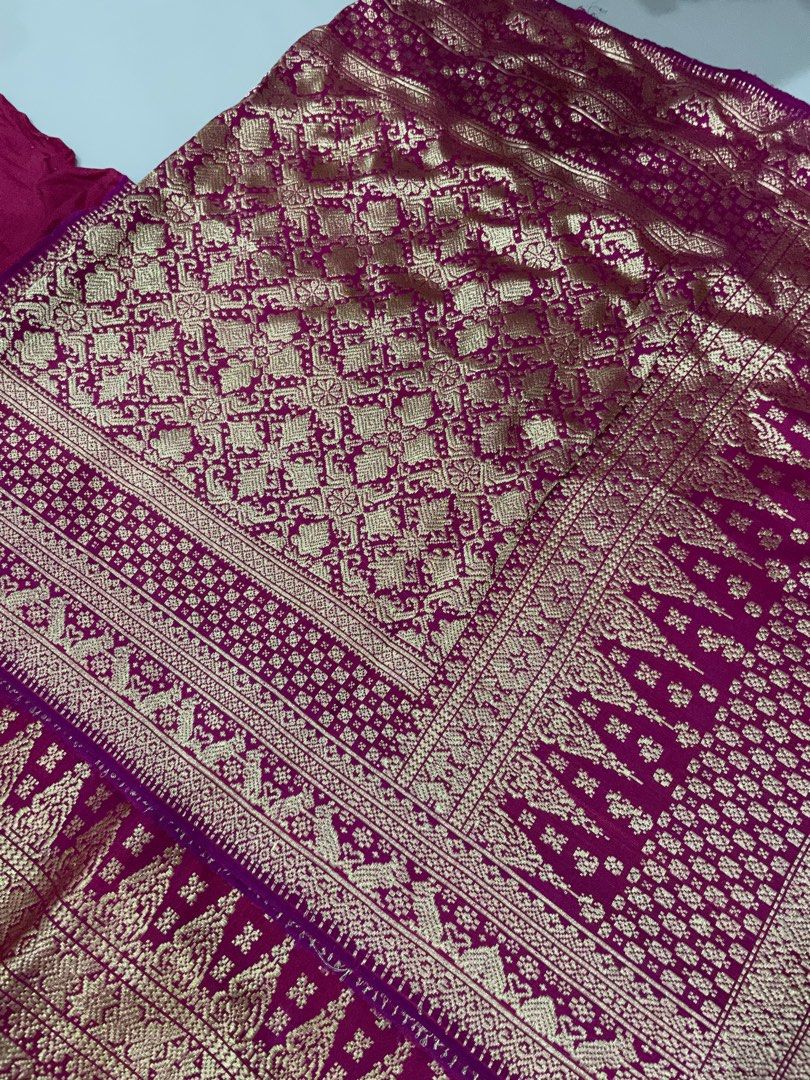 Kain songket palembang asli warna merah, Fesyen Wanita, Pakaian Wanita ...