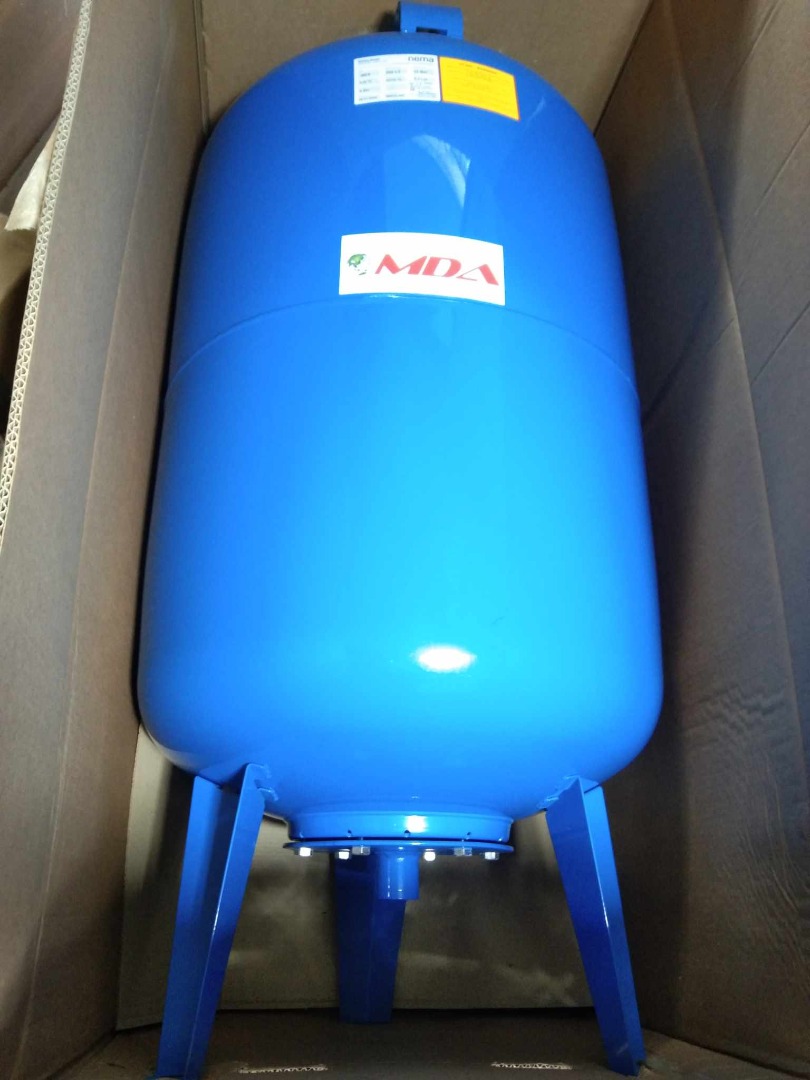 MDA Bladder Tank, Commercial & Industrial, Industrial Equipment on ...