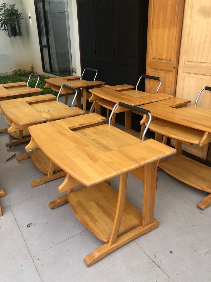 BORONGAN CEPAT MEJA SEKOLAH STOK BANYAK BARANG BARU MEJA BELAJAR ...