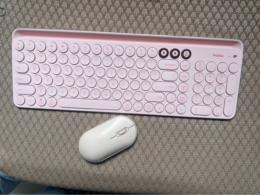 Miiw Pink Keyboard And Mouse Computers And Tech Parts And Accessories Computer Keyboard On Carousell