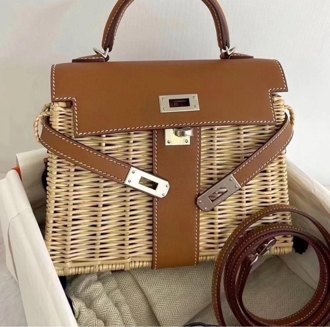 Mini kelly picnic in 28cm, Luxury, Bags & Wallets on Carousell