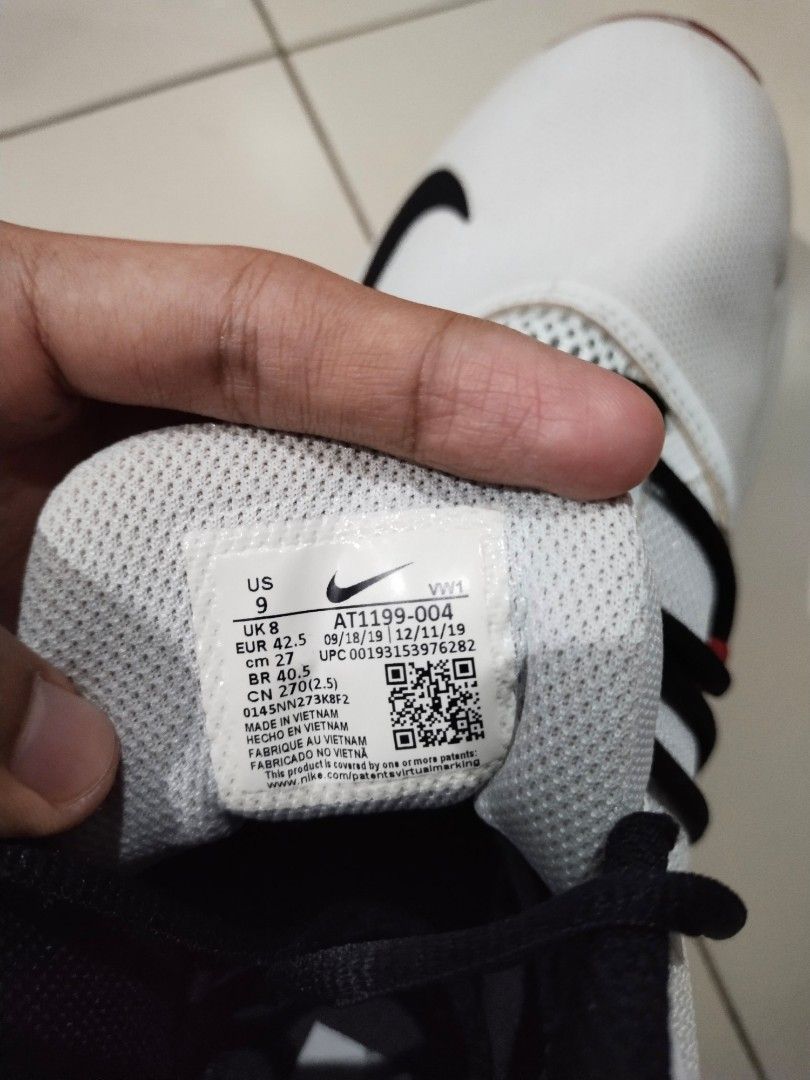 Nike Air Versitile, Men's Fashion, Footwear, Casual shoes on Carousell