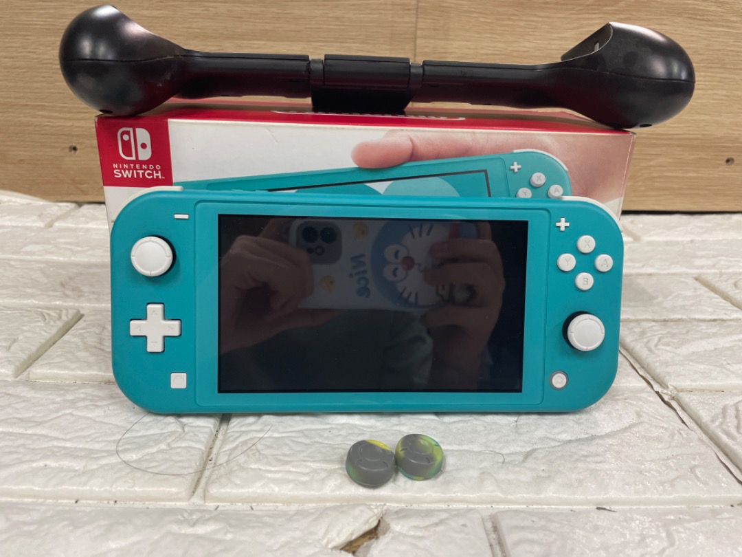 Nintendo switch Lite with free switch grip case bundle, Video Gaming ...