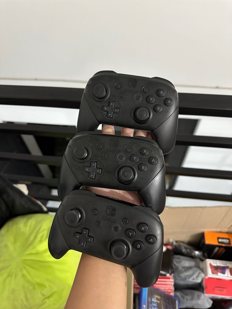 Nintendo Switch Pro Controller procon authentic original, Video Gaming ...