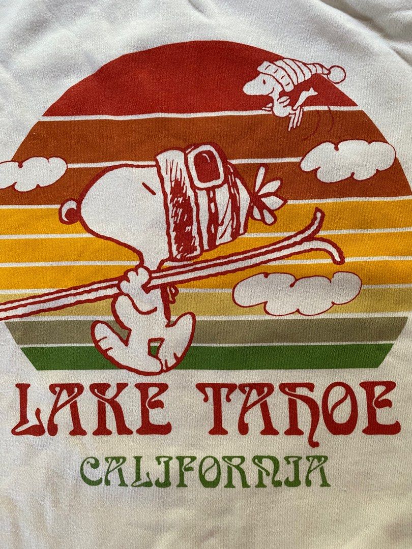Peanuts Snoopy Sweater Lake Tahoe Skiing, Women's Fashion, Coats ...