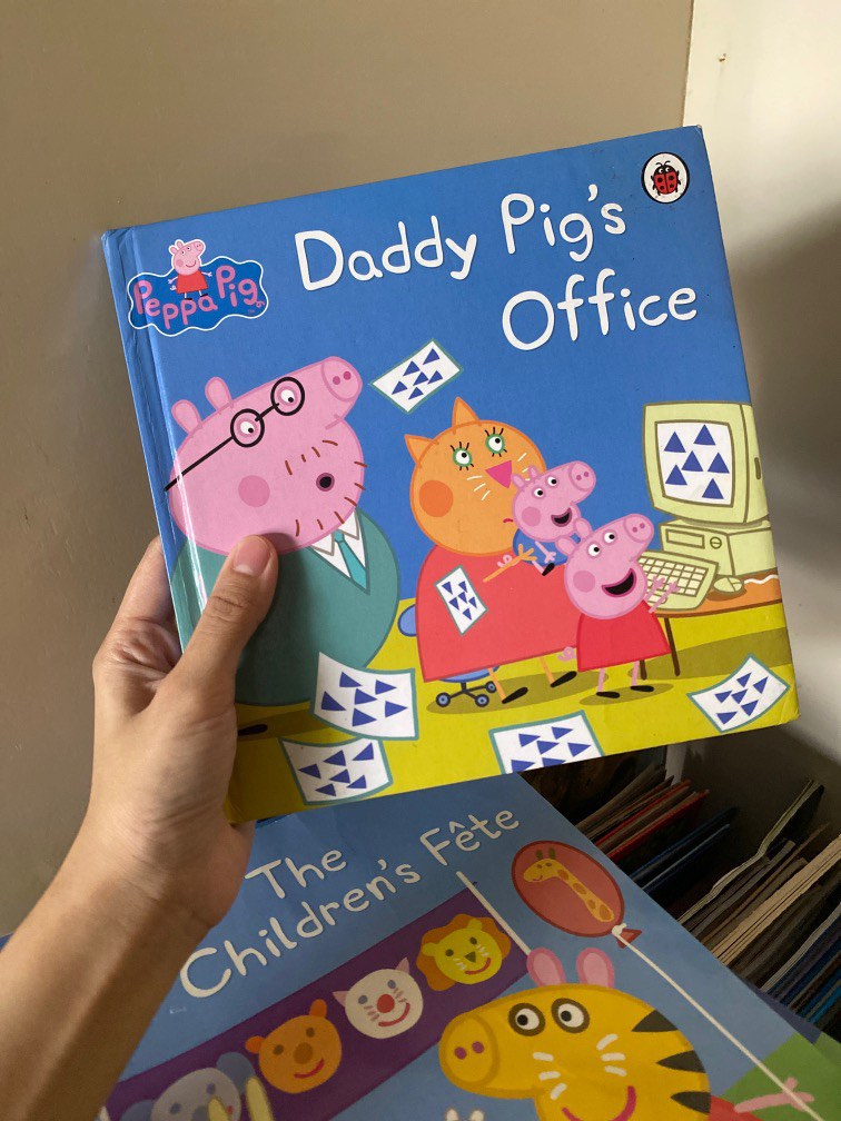 Peppa Pig Hardbound Daddy Pig's Office, Hobbies & Toys, Books ...