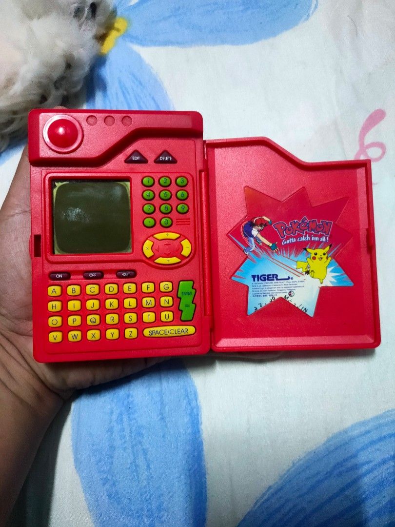 POKEMON POKEDEX 1998, Hobbies & Toys, Memorabilia & Collectibles ...