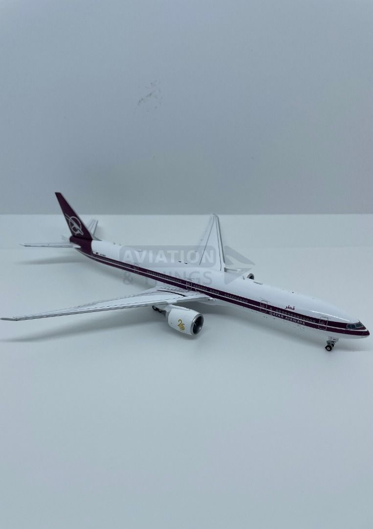 Qatar Airways (Retro) Boeing 777-300ER Highly Detailed 1/400 Diecast ...