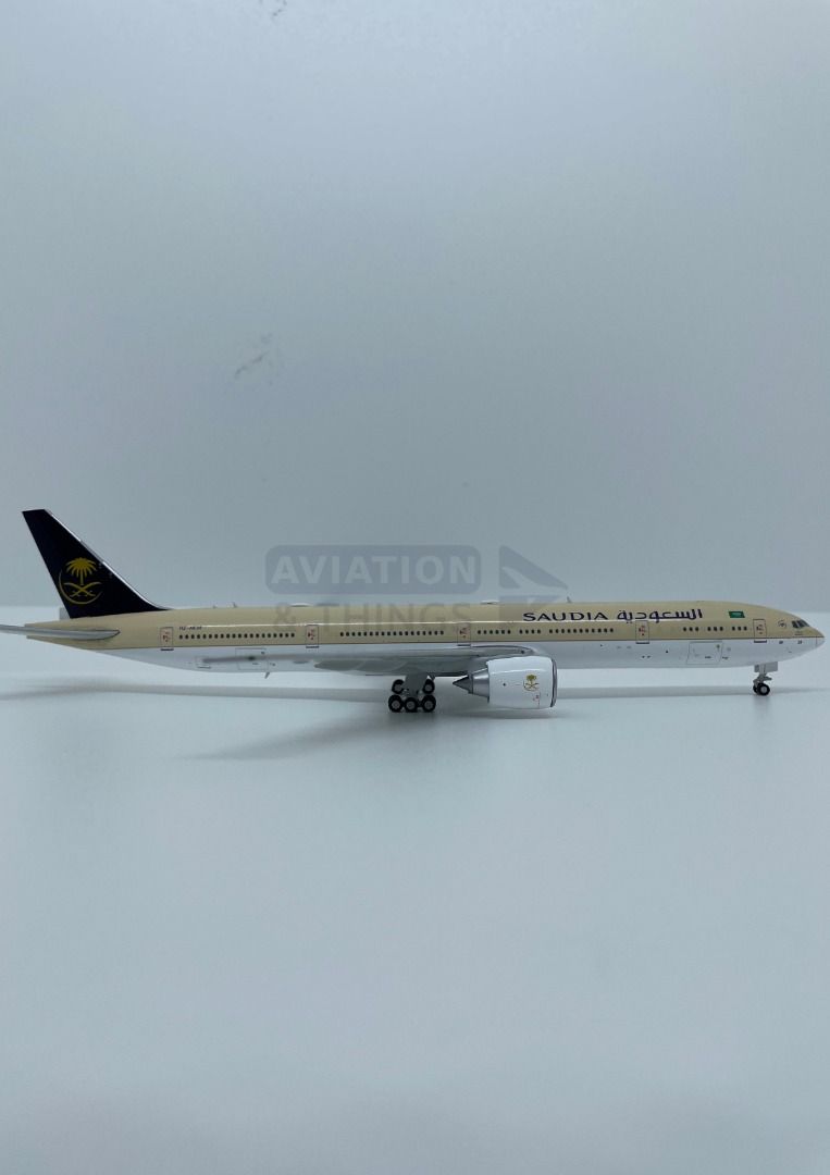 Saudi Arabian Airlines - Saudia Boeing 777-300ER Highly Detailed 1/400 ...