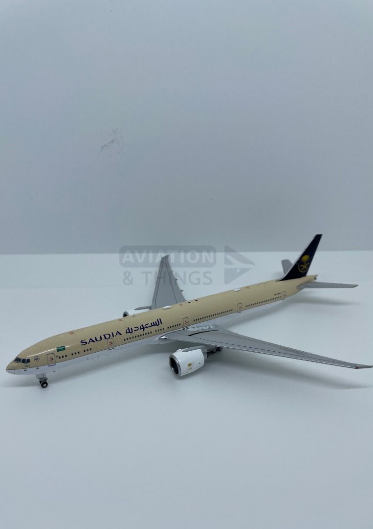 Saudi Arabian Airlines - Saudia Boeing 777-300ER Highly Detailed 1/400 ...