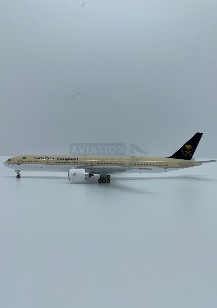 Saudi Arabian Airlines - Saudia Boeing 777-300ER Highly Detailed 1/400 ...