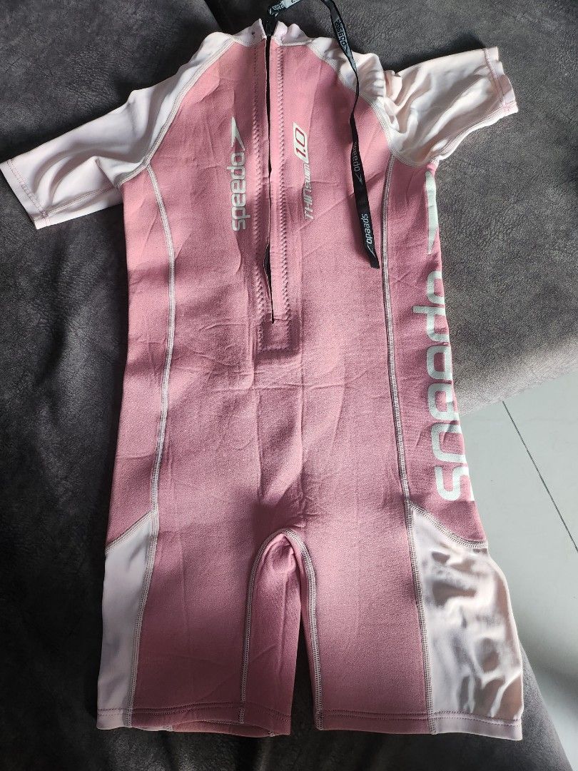 SPEEDO SEA SQUAD SWIMMING SUIT SPF 50, Announcements on Carousell