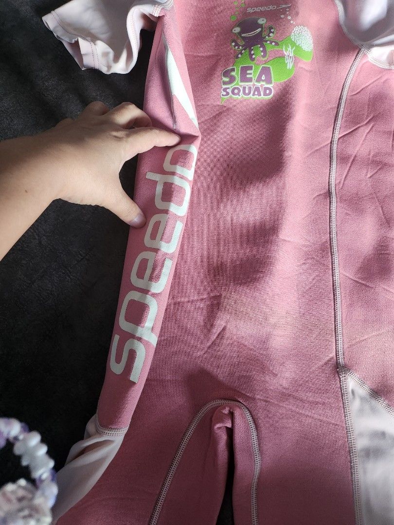 SPEEDO SEA SQUAD SWIMMING SUIT SPF 50, Announcements on Carousell