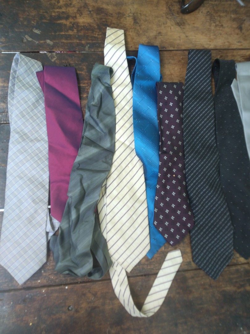 10 dasi kantor berbagai merk (used) 70rb ambil semua, Barang Yang ...